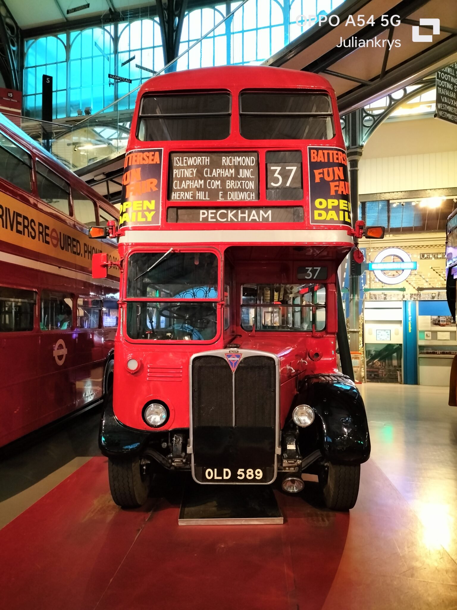 What are London's Types of Public Transport?